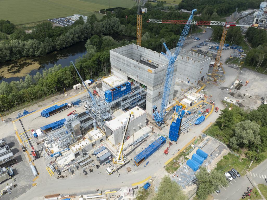 Future UVE de Labeuvrière : une chaudière de 46 tonnes prend place ...